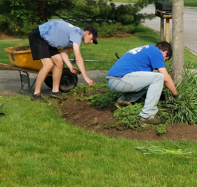 The Leaf Clean Up Pros - Spring and Fall Clean Up, A Countryside ...